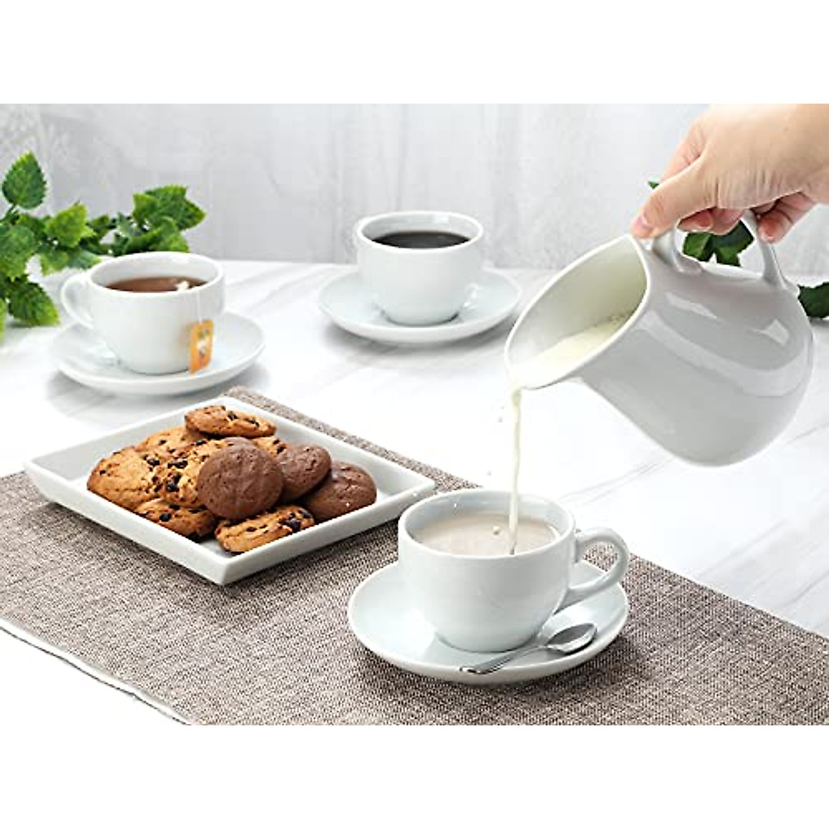 Yedio Porcelain Milk Creamer Pitcher with Handle, 17 Ounce White Porcelain Creamer Pitcher for Coffee and Tea