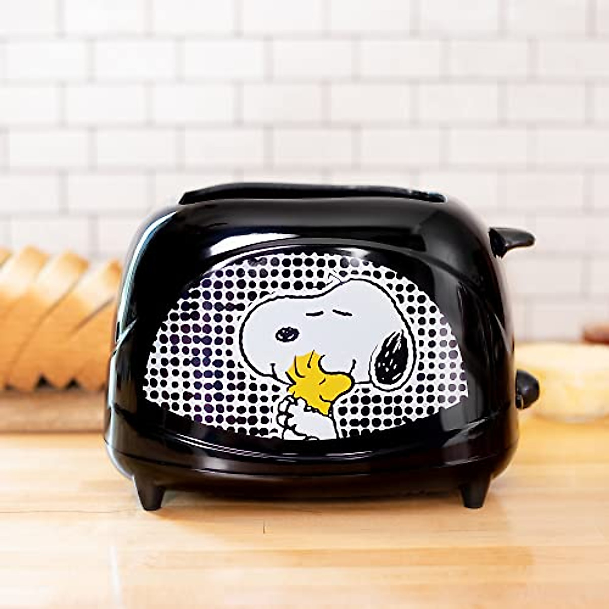 Uncanny Brands Peanuts Snoopy Two-Slice Toaster- Toasts Your Favorite Beagle On Your Toast