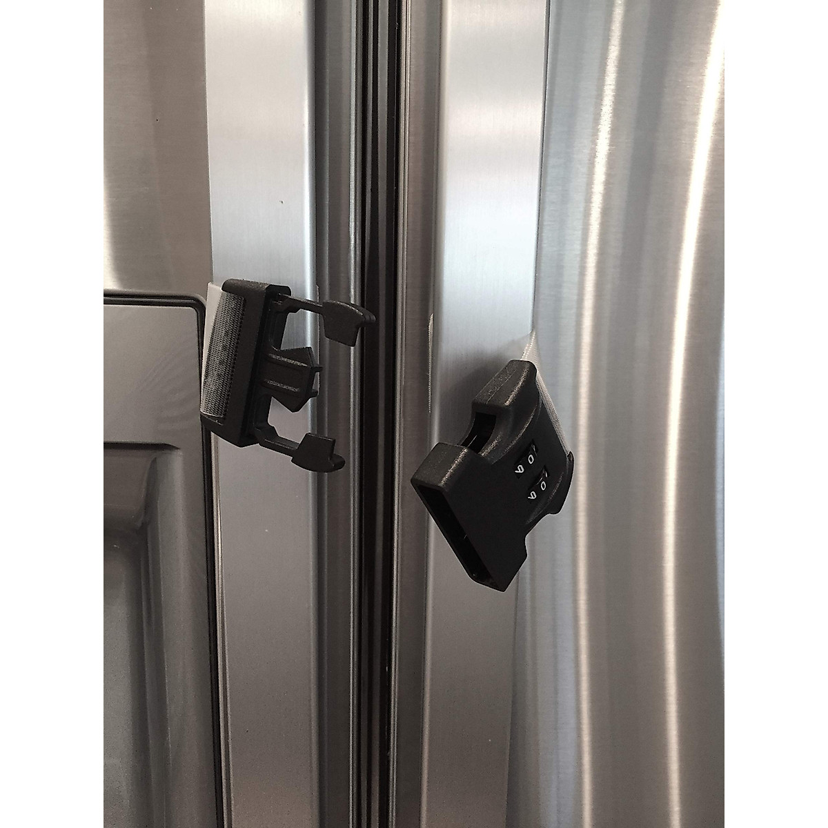 LockingStraps Latch Securing Strap