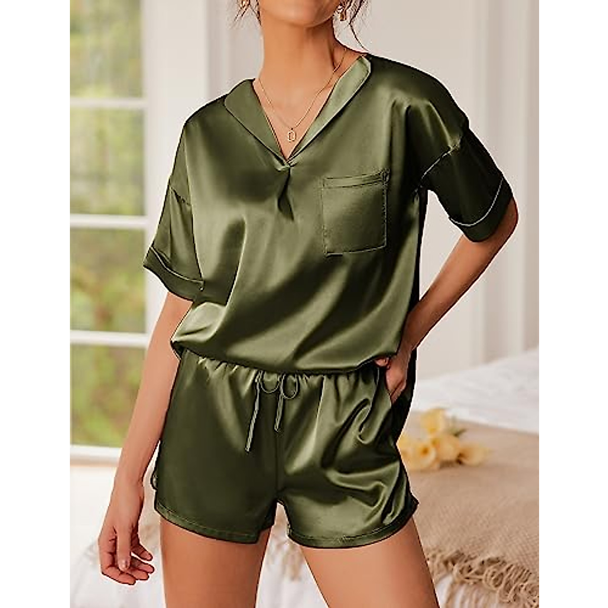 Ekouaer Silk Pajamas Womens Short Sleeve Sleepwear 2 Piece Pjs Shorts Set S-XXL Army Green