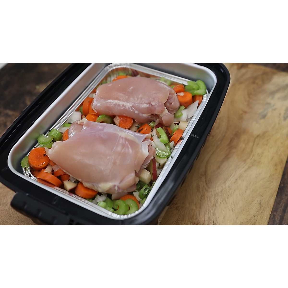 RoadPro Disposable Aluminum Foil Cooking Pans RPSC90696 for use with RoadPro RPSC200 12-Volt Portable Roaster, Silver