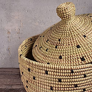 African Fair Trade Handwoven Warming Basket, Cream with Black Dots