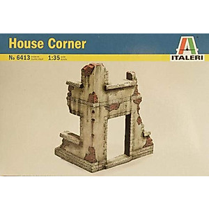 Italeri 6413S: 1:35 House Corner - Diorama Accessory