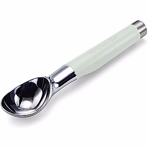 KitchenAid Classic Ice Cream Scoop, 8.6 inches, Pistachio