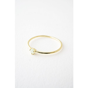 Honeycat Green Jade Point Crystal Ring in 18k Gold Plate | Minimalist, Delicate Jewelry (Gold, 8)