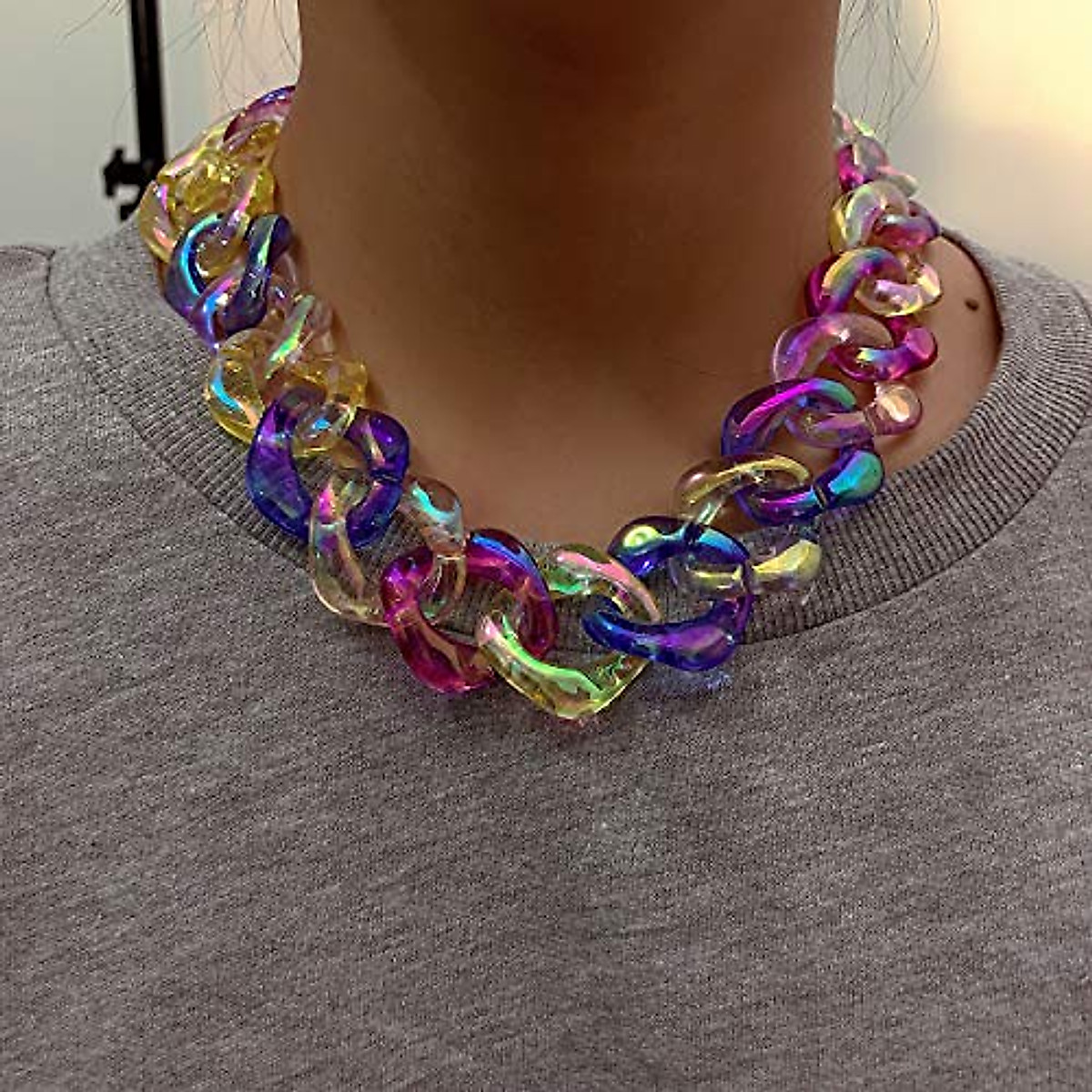 Kercisbeauty Pink Acrylic Miami Cuban Link Chain Choker for Women Rainbow Punk Chunky Resin Link Necklace for Party (Rainbow-2)