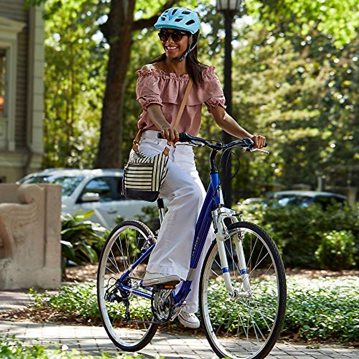 ROYCE UNION RMY 700c Womens 21-Speed Hybrid Comfort Bike, 17" Aluminum Frame, Pearl Blue