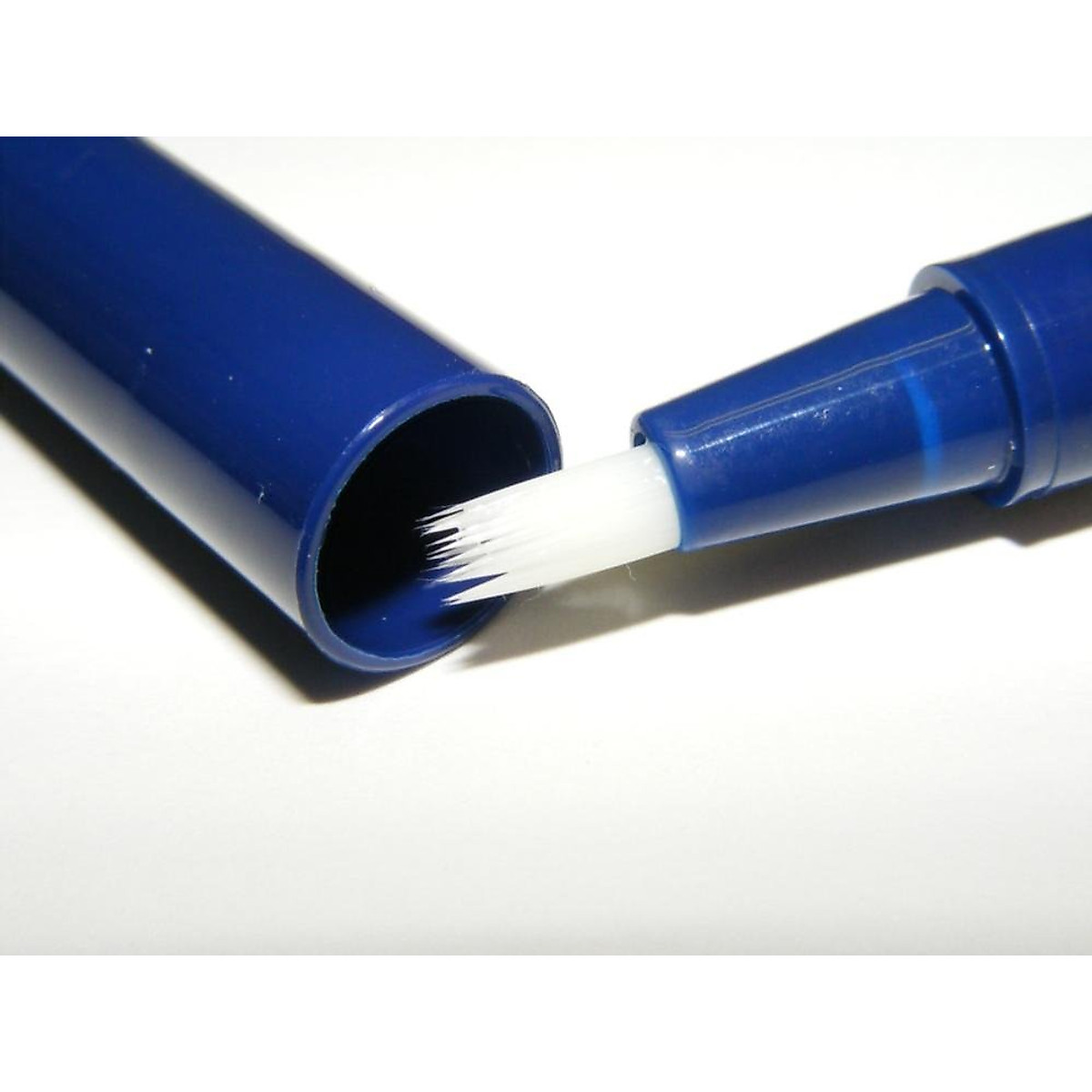 Smilebriter Teeth Whitening Gel Pens, 2 Pens :: No Peg, PPG, Artificial Flavors, or GMOs :: Gentle on Sensitive Teeth, Organic Ingredients :: Supports Dental Health, Mint Flavor