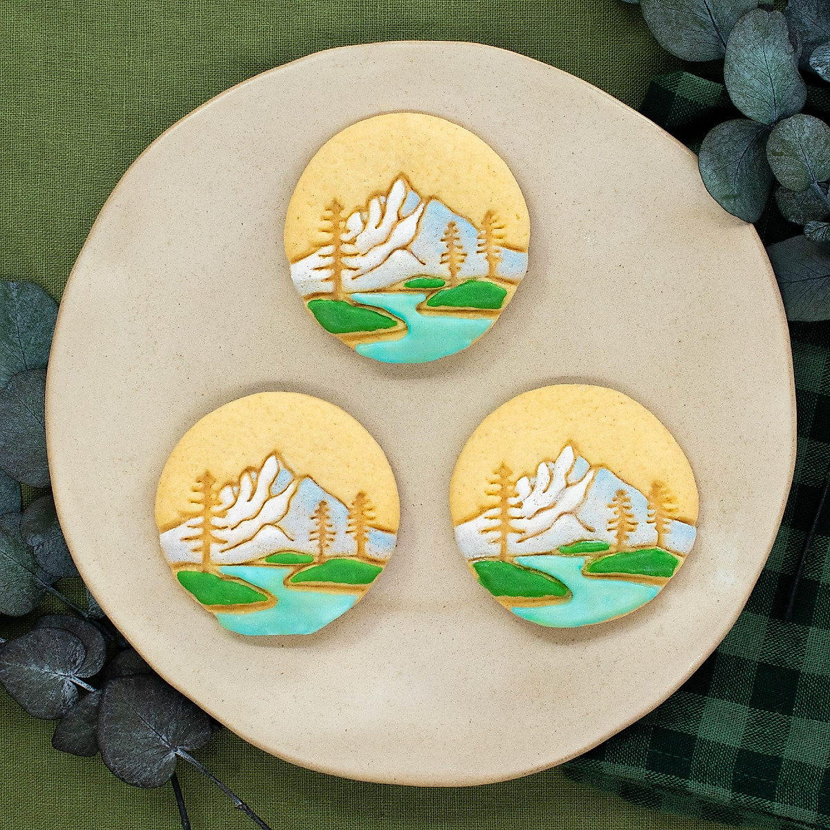 Mountain with Pine Tree Forest cookie cutter, 1 piece - Bakerlogy