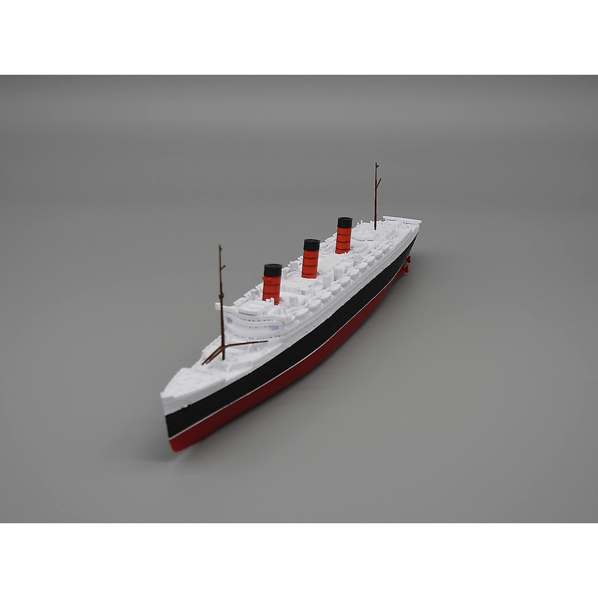 RMS Queen Mary Model 1 Foot in Length (Model)
