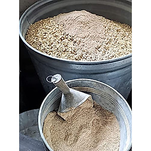 Fresh Eggs Daily Brewer's Yeast with Garlic Powder and Niacin for Ducks Feed Supplement Vitamins for Backyard Chickens 5LB