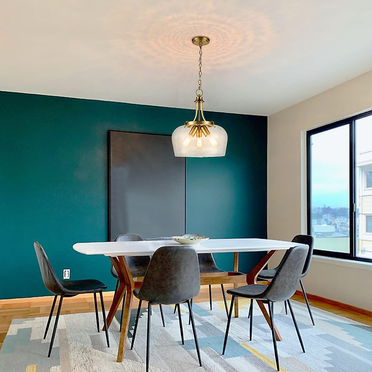 TEENYO Modern Gold Pendant Light Mid Century 3-Light Clear Glass Pendant Lighting with Adjustable Chain Brass Glass Pendant Lights Kitchen Island for Dining Room Bedroom Living Room