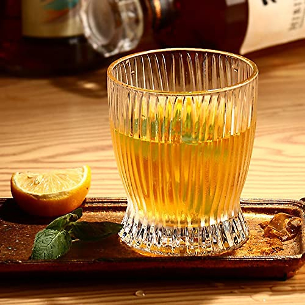 Whiskey Glasses Gift Box Set - Crystal Old Fashioned Whiskey Glasses with Skull Ice Molds - for Scotch, Bourbon, Cocktails - Crystal Glassware Gifts to Men, Whiskey Lover - 10oz