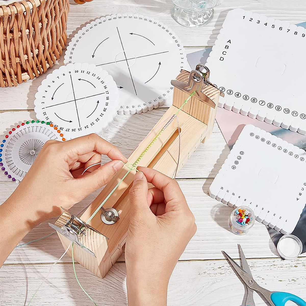 FINGERINSPIRE 1 Set Wooden Jig Bracelet Maker Kit with 4 Pcs Braiding Disk & 1 Set Sewing Straight Pin Adjustable Paracord Jig Bracelet Maker Foam Bracelet Knitting Tray Bracelet Braided Board for DIY