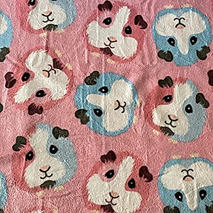 Guinea Pigs Pink Premium Anti-Pill No-Sew Throw Fleece Fabric Kit (50x60)