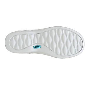 BZees Women's Niche Slip-On Comfort Ballet Flat,Bright White,7 Wide