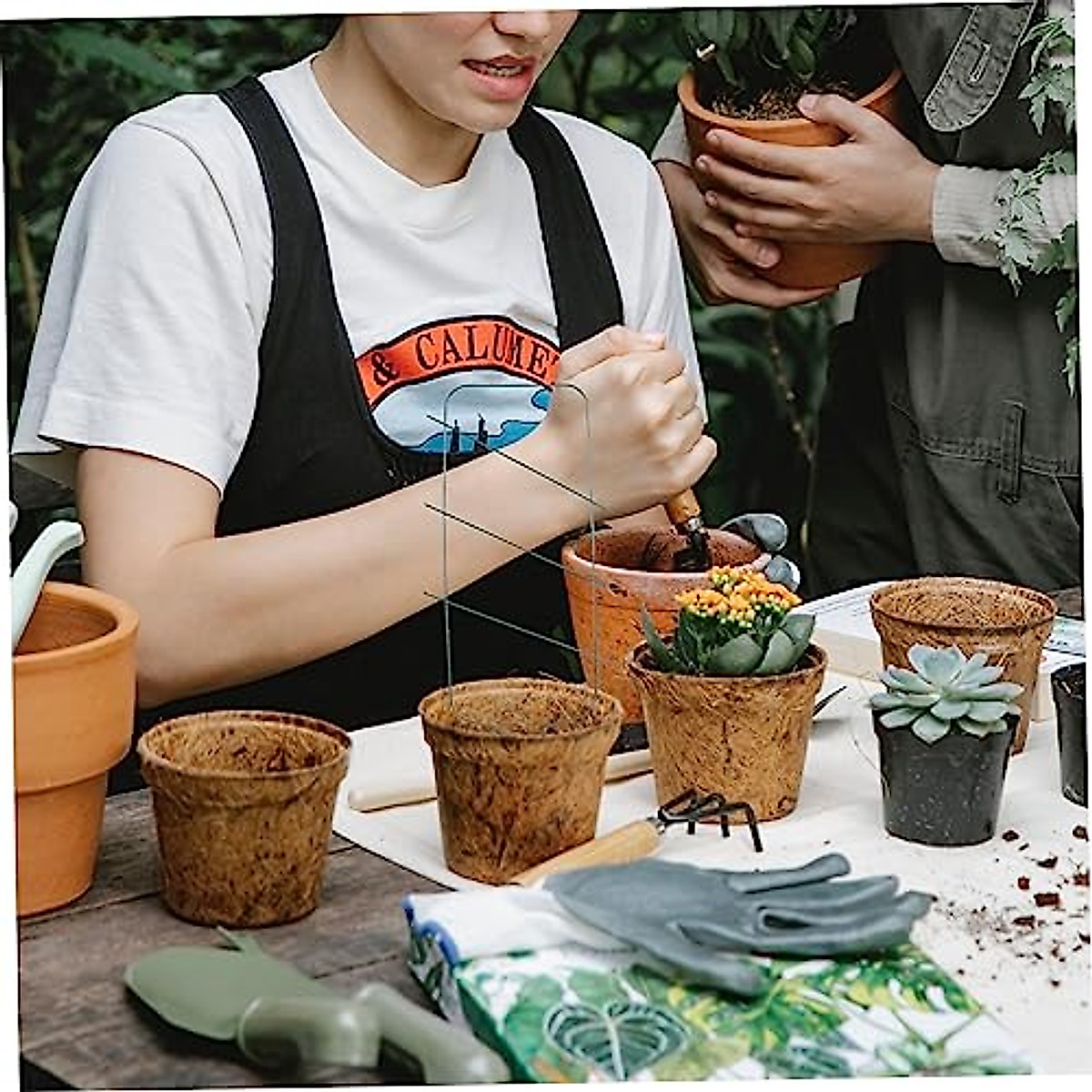 Yardwe 2pcs Plant Climbing Trellis Metal Planters for Outdoors Mini Plants Plant Stand Outdoor Cucumber Trellis Climbing Rose Trellis Artificial Trellis Gardening Accessory Rattan Frame