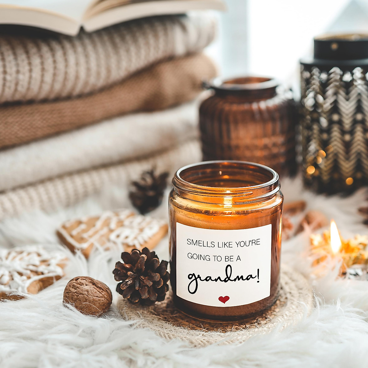 kdqua Pregnancy Announcement Gifts for Grandma Lavender Scented Candles, Mothers Day Baby Shower Gifts for Grandma, Promoted to Grandma New Grandma to Be Gifts Candle Soy Wax Amber Jar Candles
