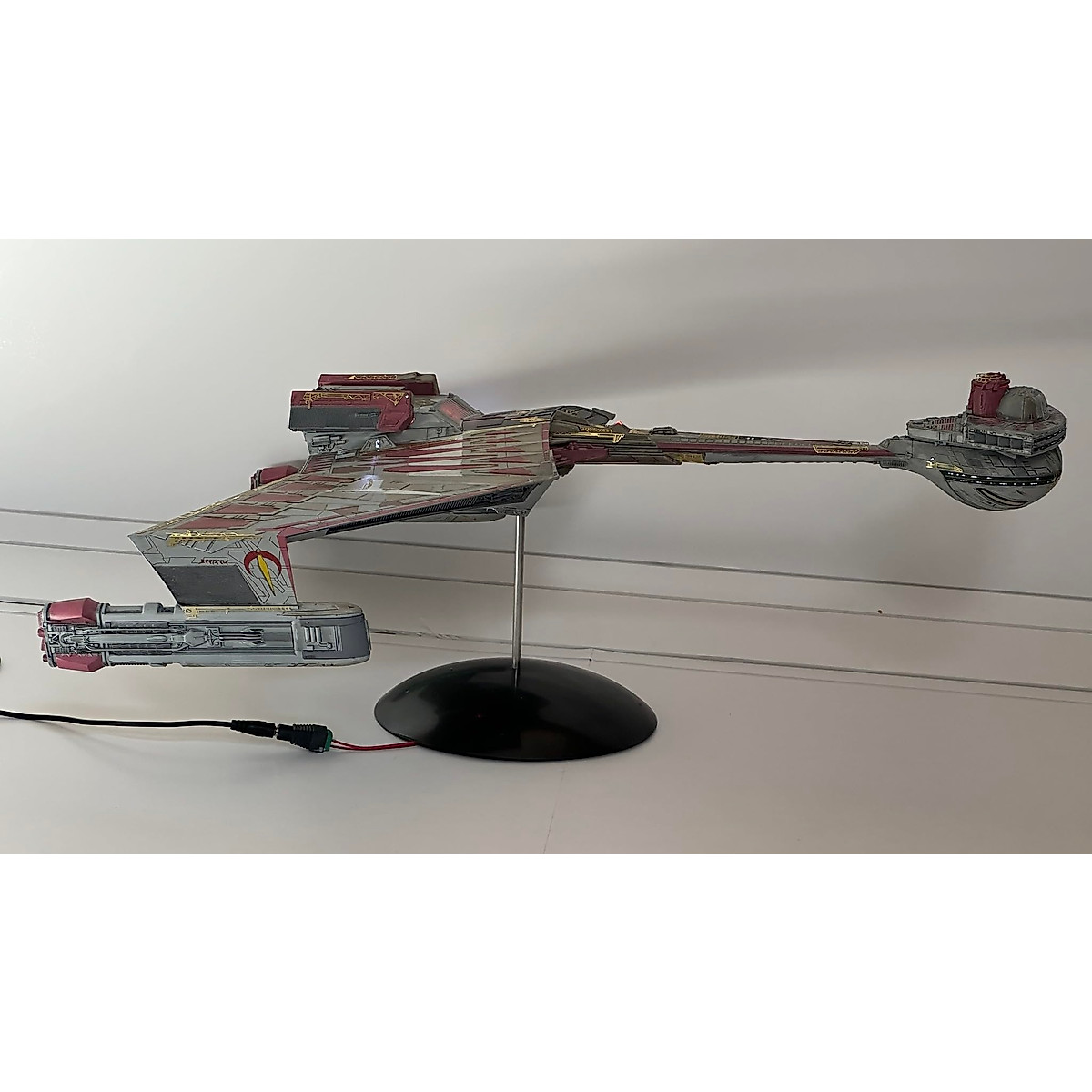 Polar Lights Star Trek 6: The Undiscovered Country Klingon Kronos One 1:350 Scale Model Kit