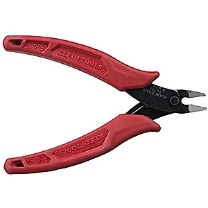 Klein Tools D275-5 Pliers, Diagonal Cutting Pliers with Precision Flush Cutter is Light and Ultra-Slim for Work in Confined Areas, 5-Inch