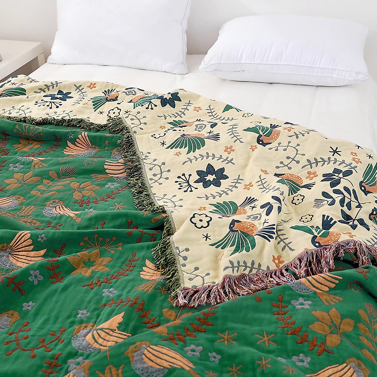 Skrmisda Bohemian Throw Blankets, Boho Birds 60 * 80 Inch Cotton Blanket for Bed Couch Camping Picnic Full Size Tassel Reversible Breathable Soft & Cozy Blankets (Green+Beige)