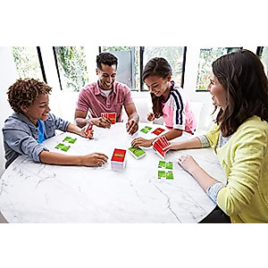 Mattel Games Apples to Apples Card Game, Family Game for Game Night with Family-Friendly Words to Make Crazy Combinations