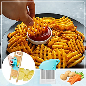 Lanties 3 Pcs Waffle Potato Lattice Cutter Crinkle Maker with Protective Cover Food Safety Holder French Fry Cutter Slicer Stainless Steel Wavy Chopper for Kitchen Food Vegetable French Fries Home