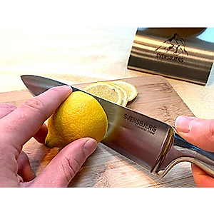 SVENSBJERG Kitchen Knives Set with Block, Professional Kitchen Knives, Cooking Knives, Sharp, Stainless Steel, Chef Knife, Bread Knife, Paring Knife, Slicing Knife, Utility Knife | SB-MB101-KS101