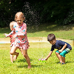 Melissa & Doug Sunny Patch Pretty Petals Flower Sprinkler Toy With Hose Attachment for 3+ years