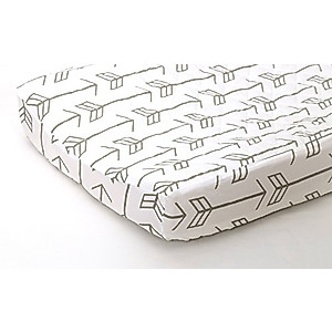 Arrow Quilted Changing Pad Cover (Gray Arrows on White) - Fits Standard Contoured Changing Pads