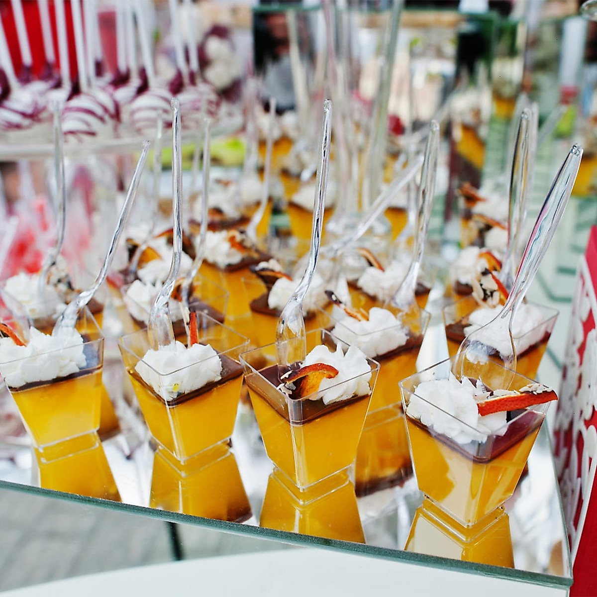 Monrocco 50 Pack 5 oz Plastic Dessert Cups with Lids and Spoons, Mini Parfait Cups with Lids Appetizer Cups for Party, Clear Mini Dessert Cups with Spoons Yogurt Dessert Shooter Cups for Pudding