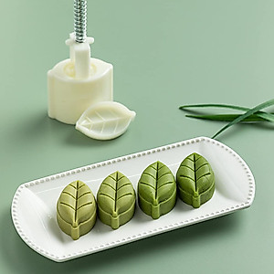 Yuing Mooncake Mold 30g- Cookie Stamps Plastic Hand Press Leaf Shape Kitchen Gadgets DIY Baking Pastry Tool (Leaf mold)