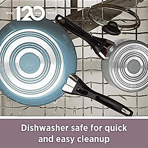 Farberware 21907 Dishwasher Safe Nonstick Sauce Pan/Saucepan with Straining and Lid, 1 Quart, Silver