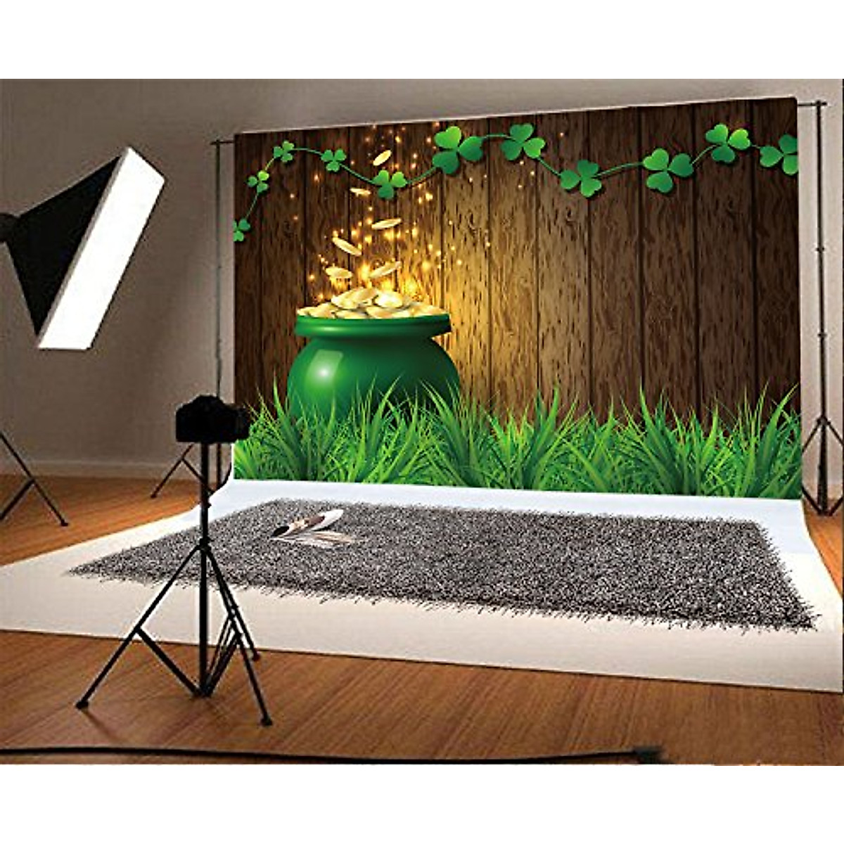 Baocicco 7x5ft Vinyl St.Patrick's Day Backdrop Pot of Gold Photography Background Lucky Irish Shamrock Wooden Texture Wall Grass Field Children Baby Adults Portraits Photo Studio