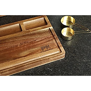 Acacia Wood Cutting Board with Compartments, Cutting Board with Juice Grooves, Charcuterie Board for Meat, Cheese, and Vegetables (Small)