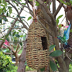 NC Hand-Woven Pet Bird Nest Hut Cage Feeder Parrot Parakeet Toy House Natural Outdoor