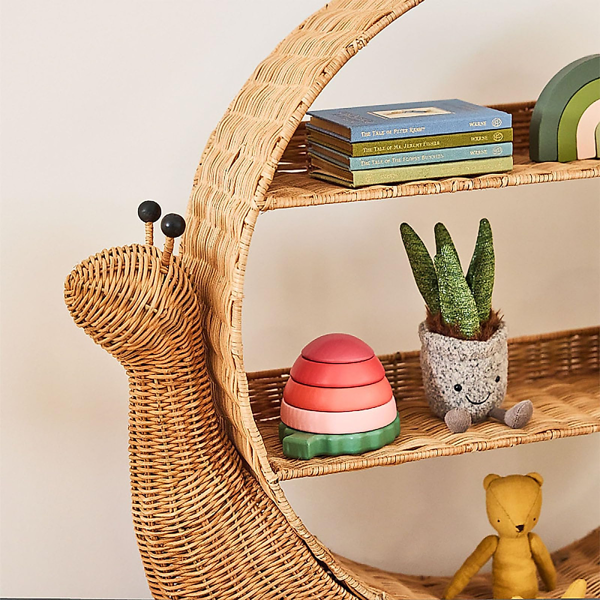 DJHK docor Rattan Wall Shelf Round Wall Shelf Rattan Shelf,Rattan Wall Mounted Shelf Wall Mounted Snail Decorative Storage and Organization Rack,Brown