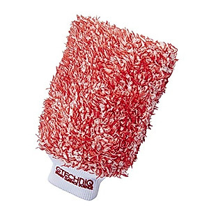 Gtechniq WM2 Microfibre Wash Mitt - Ultra Low Friction Washcloth, Soft Glide Minimises Swirl Marks - Holds Maximum Volume Of Soap Suds, 100% Split Varied Length Polyester Strands For A Quick Easy Wash