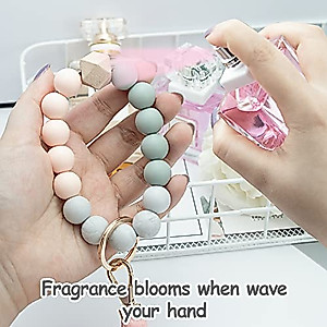 Bisanzoya Silicone Key Ring Bracelet, Car Keychain Beaded Wristlet Tassel for Women