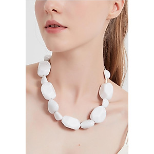 Giuesytic White Beaded Rock Bone Pebble Choker Classic Statement Necklace Halloween Costumes for Women Cosplay Accessories Carnival Accessory Jewelry