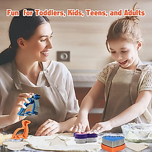 19 PCS Sandwich Cutter and Sealer Set, Vegetable Cookie Cutters Set for Kids Lunch Bento Box, Bread Decruster Pancake Maker Different Shape DIY Mold for Boys Girls