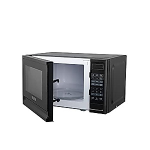 BLACK+DECKER Compact Countertop Microwave Oven 0.7 Cu. Ft. 700-Watts with LED Lighting, Child Lock, White