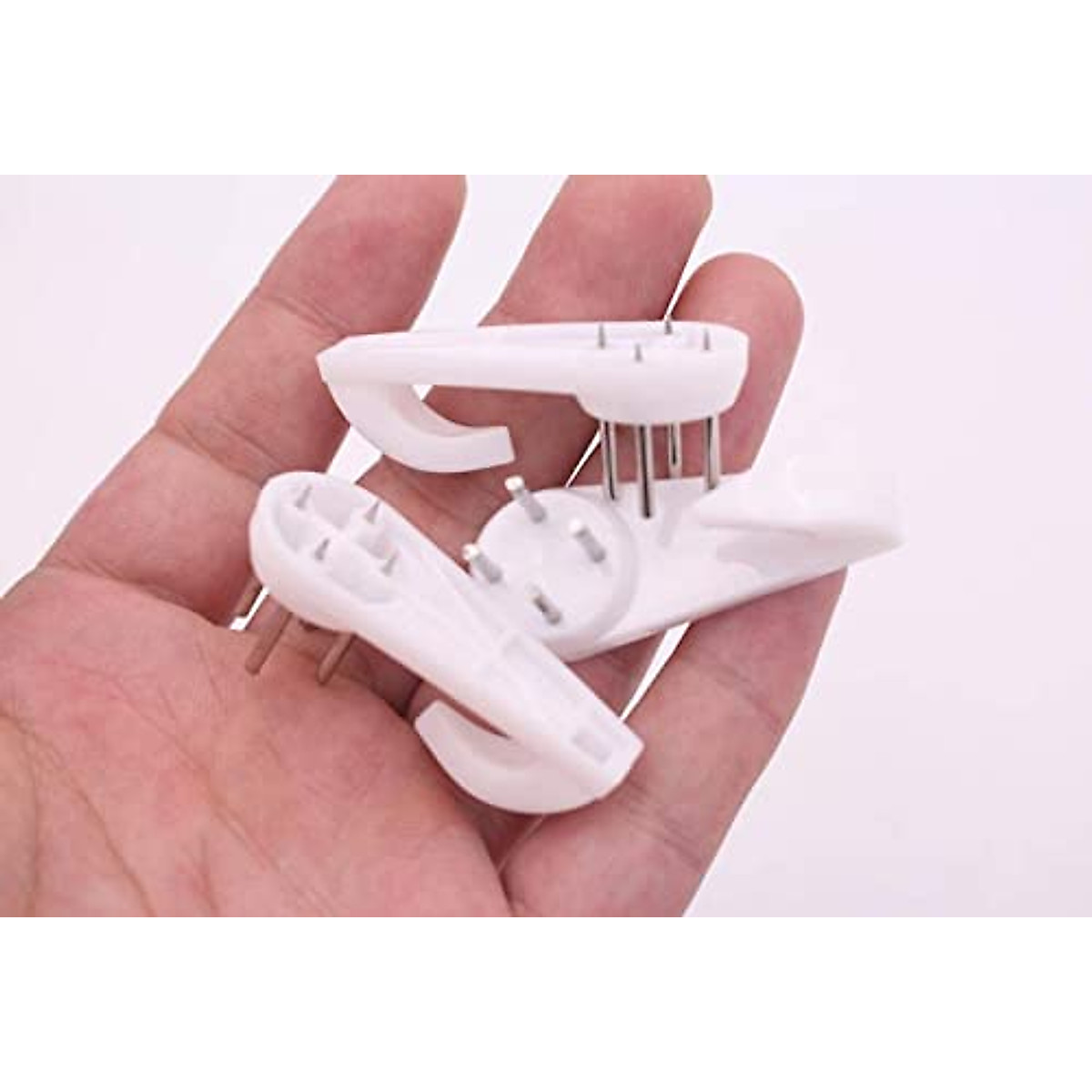 erioctry 20PCS White Durable Non-Trace Wall Picture Hook Powerful Concrete Hard Wall Drywall Picture Hooks Hanging Hook for Picture Photo Frame Clock Hangers