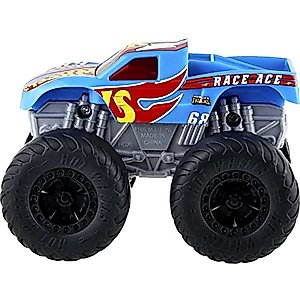 Hot Wheels Monster Trucks Roarin’ Wreckers, 1 1:43 Scale Truck with Lights & Sounds, Plays Truck's Theme Song, Toy for Kids 3 Years Old & Older