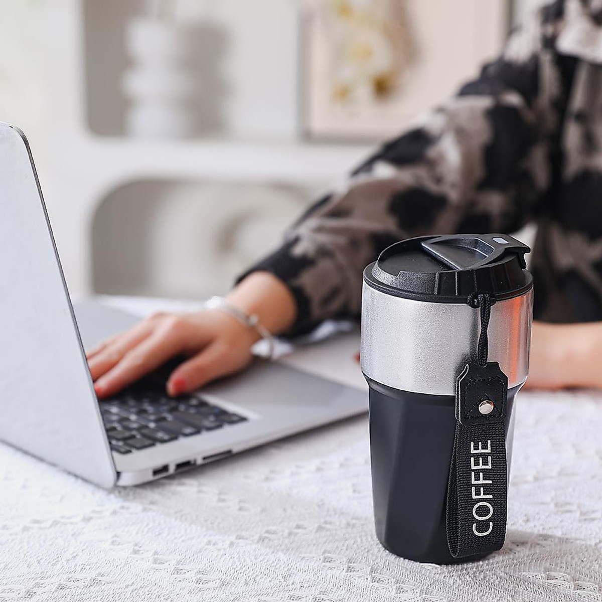 Avovy Travel Coffee Mug, 14oz Insulated Coffee Tumbler with Leadproof Flip Lid To-go, Stainless Steel Reusable Coffee Cup for Hot and Cold Water(Black - 400ML)