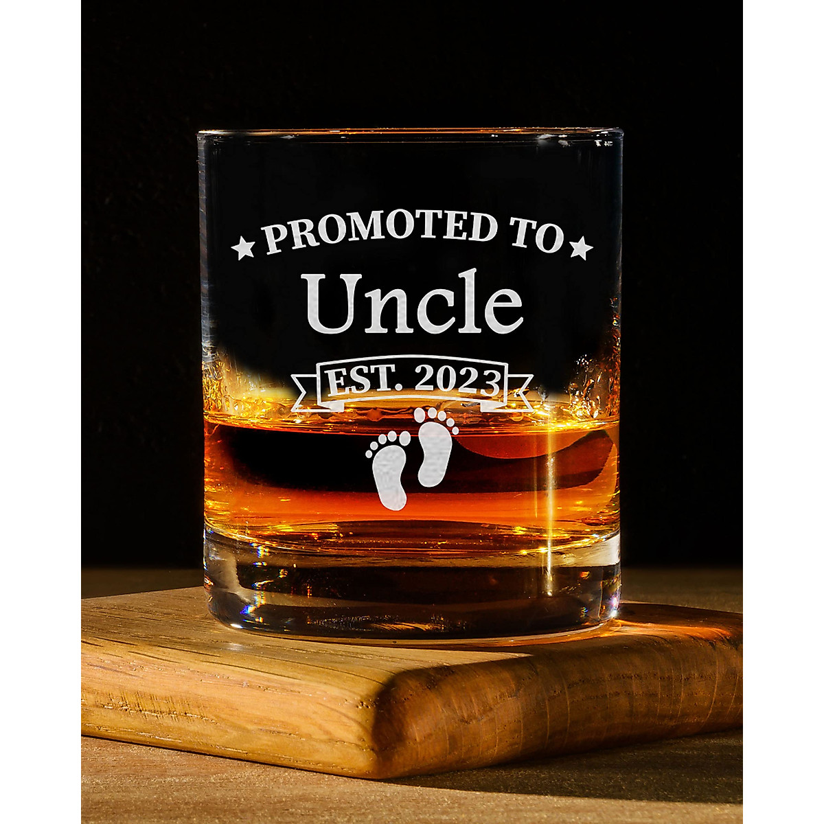 CARVELITA Promoted To Uncle Est 2023 - Uncle Whiskey Glass - 11oz Old Fashioned Bourbon Rocks Glass - Uncle Pregnancy Announcement - Gifts For First Time Uncle - Baby Reveal Gift For Brother