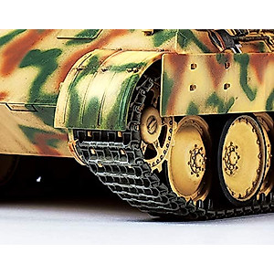 TAMIYA Models Pz.Kpfw Panther Ausf. D Military Vehicle Building Kit (Sd.Kfz.171)