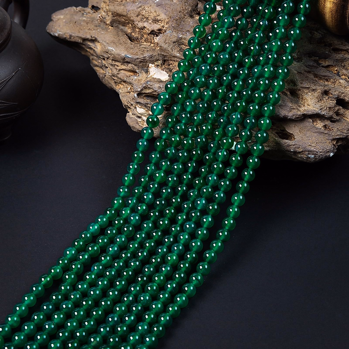 MIRGREE 120pcs 8mm Natural Gemstone Round Smooth Spacer Loose Stone Beads for Jewelry Making,Link Bracelets,Necklaces,Strand with Crystal Stretch Cord Spacer Beads (Green Agate)