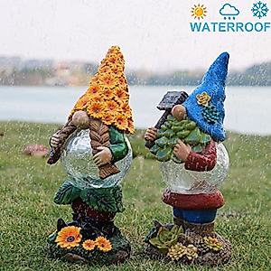 Koncenttop S/2 Gnomes Garden Outdoor Figurine Lights Decor, Solar Light Gnomes Stuatues Yard Decoration, Resin Gnome Figurine Gnome Lady with Sunflower Hat, Outdoor Pation Decor, Gome Gift,Yard Decor