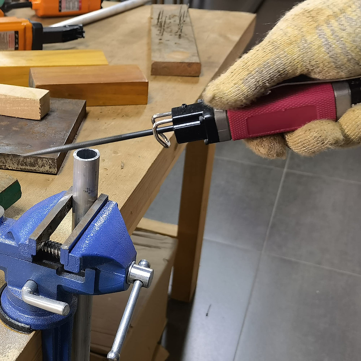 Air Reciprocating File Body Saw, Multi-function Low Vibration 8000spm Pneumatic Cutting Tool & Abrasive Tool with 4 Files and 5 Saw Blades (Stroke Length: 5mm)